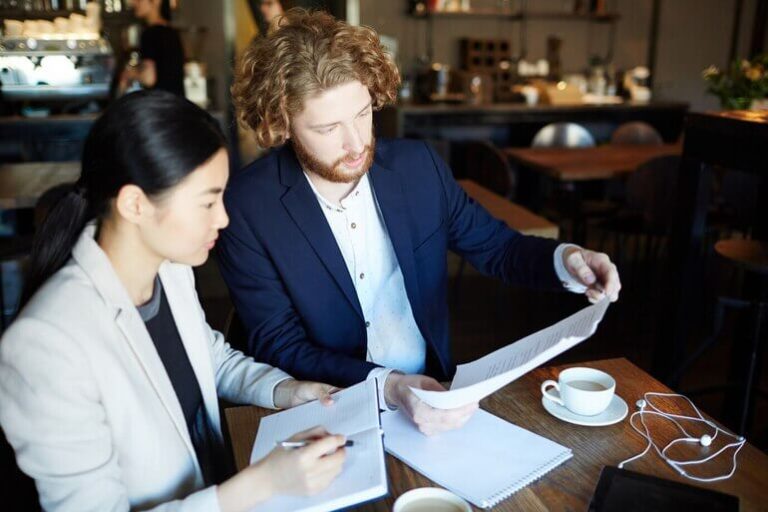 What Is a Transaction Broker in Real Estate and Do You Need One?